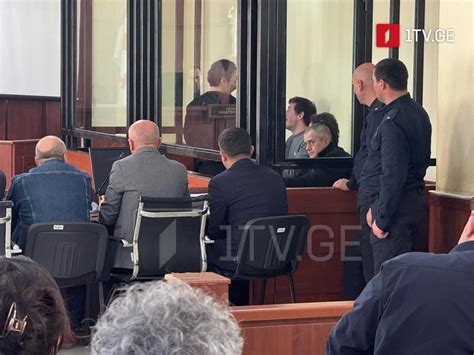 ბათუმის საქალაქო სასამართლომ ხელოვნების უნივერსიტეტის დეკანი და სამი სტუდენტი გირაოს სანაცვლოდ