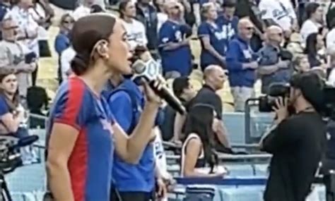 Professional Singer Protests National Anthem At Mlb Game The Spun