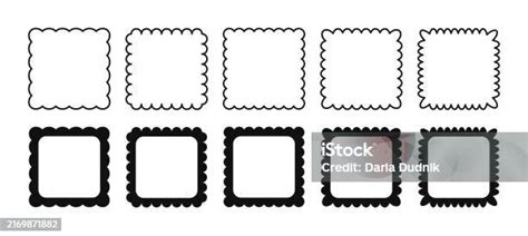 물결 모양의 가장자리가 있는 정사각형 프레임 세트입니다 직선 및 실루엣이 흔들리는 경계 0명에 대한 스톡 벡터 아트 및 기타 이미지 0명 가리비 개체 그룹 Istock