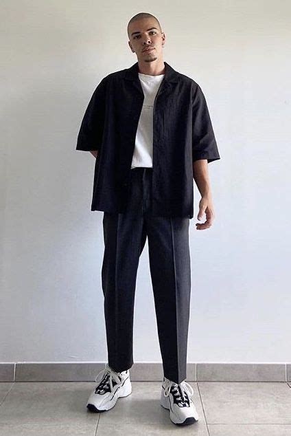 Victor Freitas Design Adlı Kullanıcının Outfits Panosundaki Pin Erkek Günlük Giyim Erkek Moda
