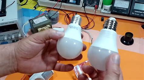 LÂMPADA INTELIGENTE Lâmpada com sensor de movimento YouTube