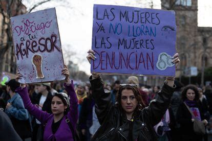 El De Las Catalanas Teme Sufrir Una Agresi N Sexual Si Van Solas De Noche Seg N El Ceo