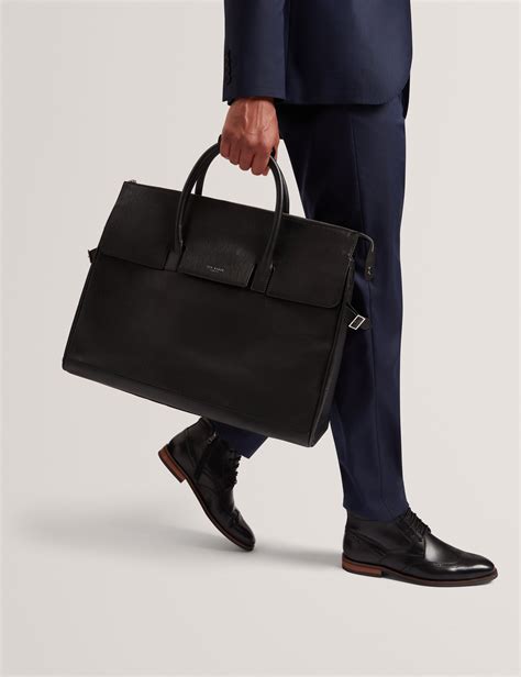 Bakers Bark Texture Leather Weekender Bag Black