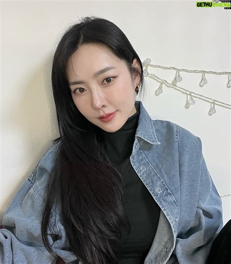 Ji Eun Seo Wiki Biography Age Gallery Spouse And More