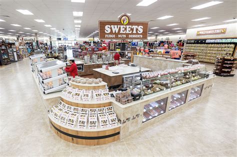Texas Reclaims Worlds Largest Buc Ees With Luling Opening