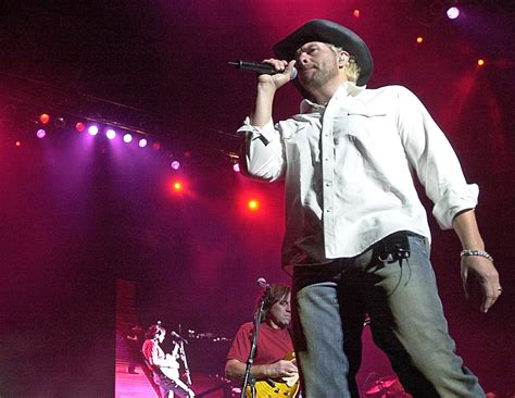 Toby Keith Concerts In Erie Pa Crawford County Fair Drew Big Crowds
