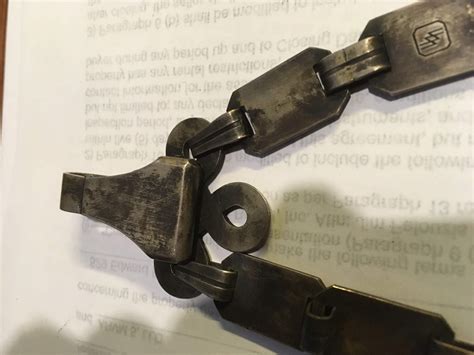 Dagger Chain