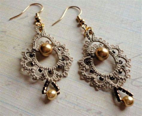 Pin By людмила златовласка On Фриволите Tatting Jewelry Jewelry Patterns Earring Patterns