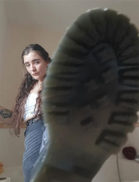 Are You Ready To Serve Your Mistress Scrolller