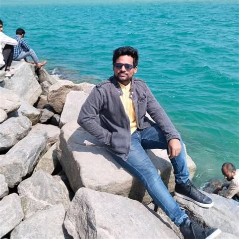 Eswar Vajrapu Eswarvajrapu • Threads Say More