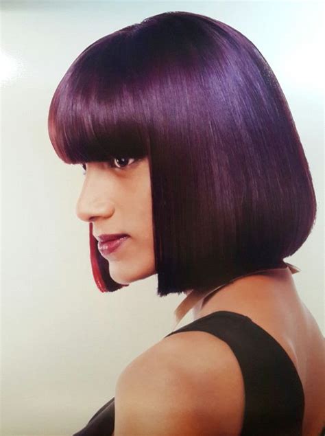 Coupe Au Carre Droit Prune Pagenkopf Roter Bob Haare