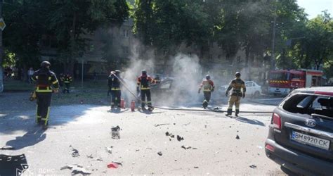 У Сумах завершено рятувальні роботи кількість поранених зросла до 28 осі