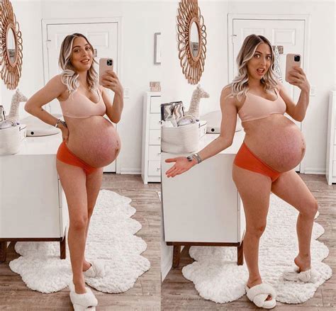 Sexy Belly 🥵🥵🥵🥵 Rclothedpreggo