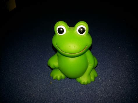 Лягушка резиновая в дар Москва Дарудар