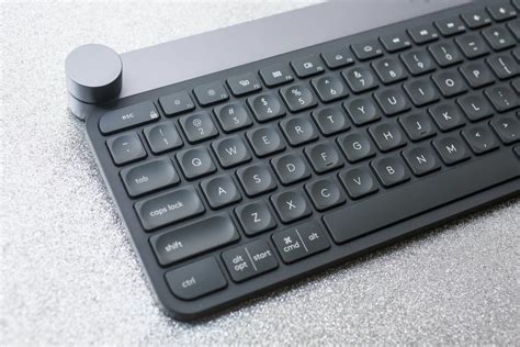 Logitech Craft Keyboards Crown Speeds Your Strokes Cnet