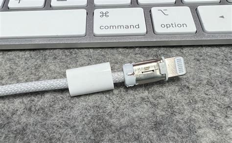 케이블 헤드부분 접착 떨어짐 불량 Apple 커뮤니티