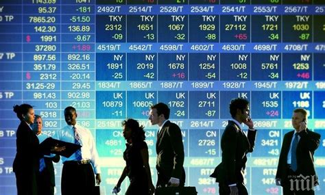 Нов спад на финансовите пазари акциите на „Уолстрийт” паднаха с 3 Информационна агенция ПИК