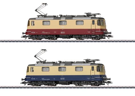 Class Re 421 Double Electric Locomotive Set | Märklin offizieller ...