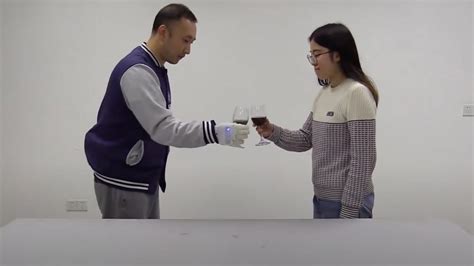 MIT Researchers Develop Inflatable Mind Controlled Prosthetic Hand