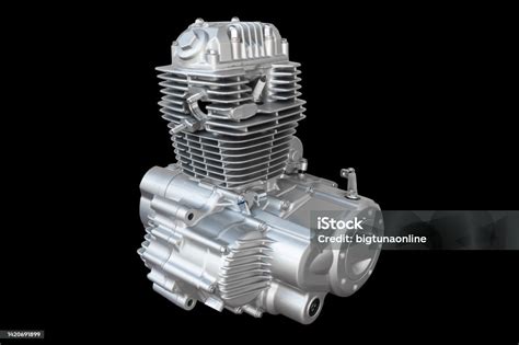 검은 배경에 고립 된 오토바이 엔진 오토바이 스노우 모빌 또는 Atv를위한 공기 냉각 내연 기관 실버 엔진이 닫힙니다 절연 엔진 0명에 대한 스톡 사진 및 기타 이미지