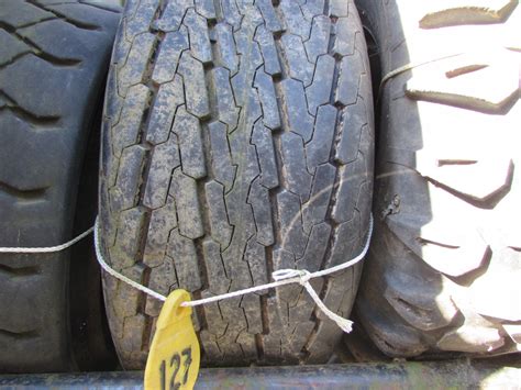 Kings tire KT 705 - 20.5x8.0-10 - Saris Landbouwbanden