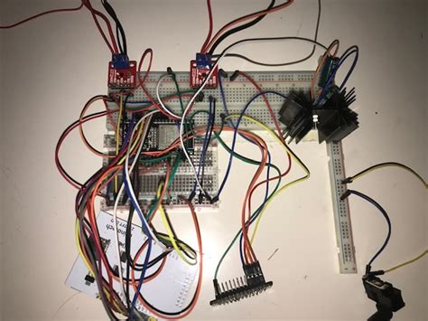Issue With Powering Esp32 Dev Module With 5v Regulator 7805 From 12v