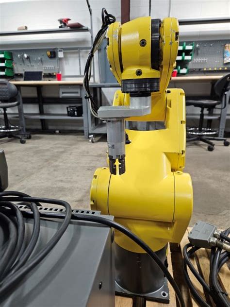 F108136 Fanuc Lr Mate 200ic