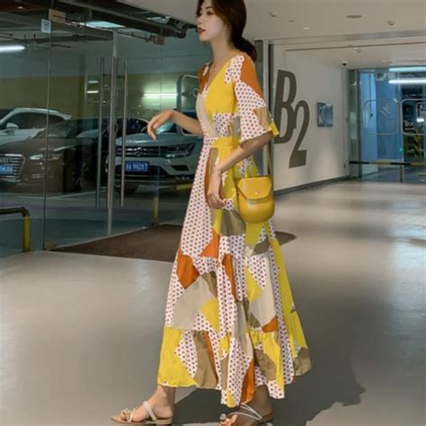 추천리뷰 여성 봄 여름 브이넥 반팔 플라워 꽃무늬 프릴 A라인 쉬폰 원피스 샵픽