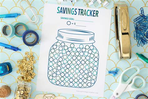 5 free printable savings tracker pages