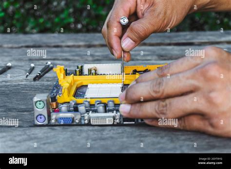 Computer Repair Upgrade Open Pc Hi Res Stock Photography And Images Alamy