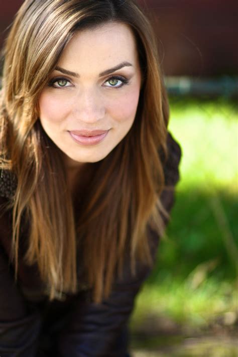 Rebecca Marshall S Instagram Twitter Facebook On Idcrawl