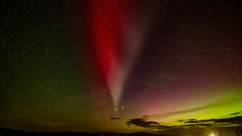 Light Phenomenon Photos Northern Lights Dazzle In Skies Over In New