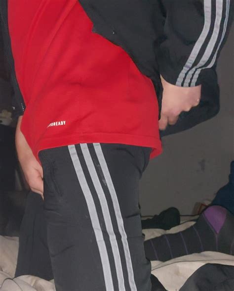 Wanking In Adidas Trackie Cumming Pics Xhamster