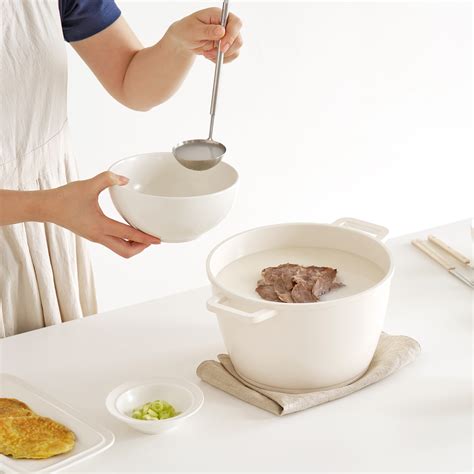 감성 주방 키친웨어 르난세 주방용품 조리도구 그릇 𝑁𝑒𝑤 𝑎𝑟𝑟𝑖𝑣𝑎𝑙 어스 시리즈의 𝑁𝑒𝑤 사이즈 곰솥냄비 출시 24cm 너비 15cm 깊이감의 넉넉한