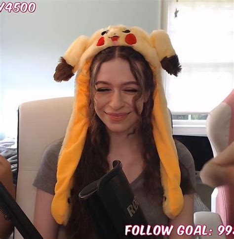 Hannah Pikachu Famous Girls Pretty Girl Swag Hannah Rose