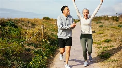 Teen With 30j Bust Undergoes Reduction At 15 Years Old Nz Herald