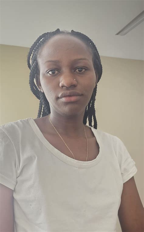 Soniebeib主播：免费直播性爱表演和聊天 Stripchat