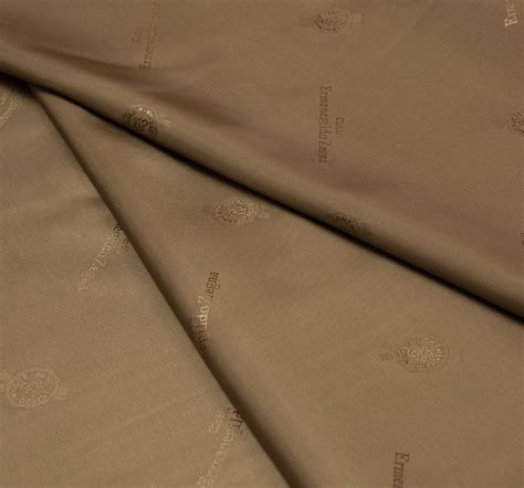 Подкладочная ткань купить по цене 1 400 ₽ в Москве