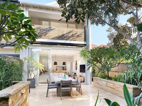 Adeles Manager Jonathan Dickins Sells In North Bondi For 56m