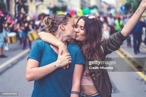 Sofia Frank Photos And Premium High Res Pictures Getty Images