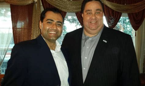 Dr Saket Bhatia Internationally Renowned Astrologer Numerologist