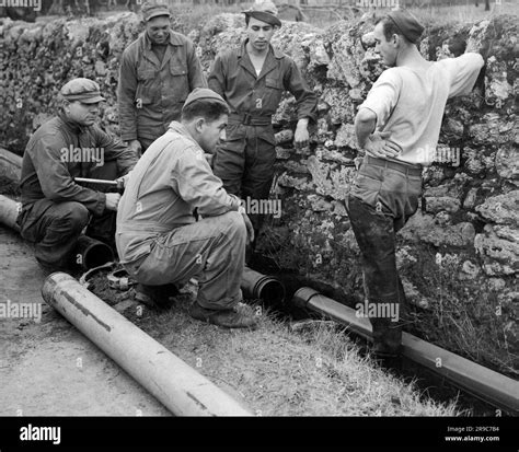 Italy C 1944 Members Of The Us Army Air Force Aaf Engineer