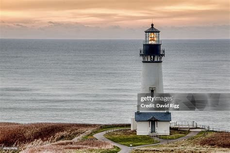 Yaquina Head Lighthouse Newport Oregon Coast Sunset Hilltop View Hdr
