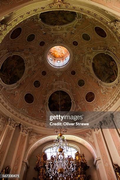 Augsburg Cathedral Photos And Premium High Res Pictures Getty Images