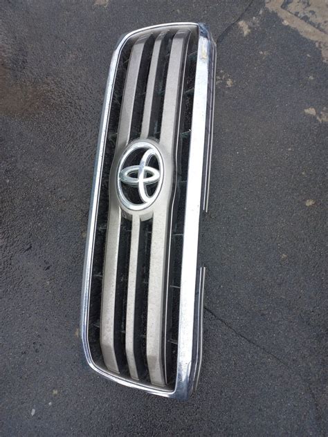 Решетка бампера Toyota land cruiser 100: 50 $ - Решітка радіатора Київ ...