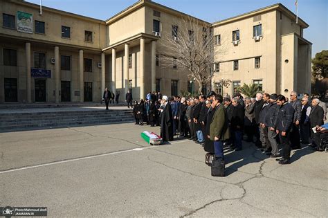 فرارو تصاویر تشییع پیکر رضا رئیس طوسی استاد دانشگاه تهران