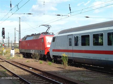 eine BR 120 vor Intercity-Steuerwagen Gattung Bimdzf, und das ganze als ...