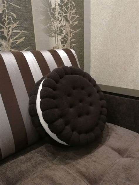 Подушка "Печенье с начинкой" в интернет-магазине на Ярмарке Мастеров ...