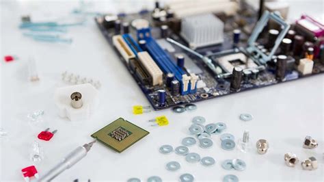 Is The DDR3 Graphics Card Compatible With DDR4 Motherboard