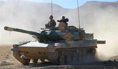 “高原小黑豹”！国产15式轻坦火力强悍，机动性十分出色腾讯新闻